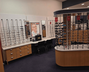 Optometrist Mackay Canelands | Optical Superstore